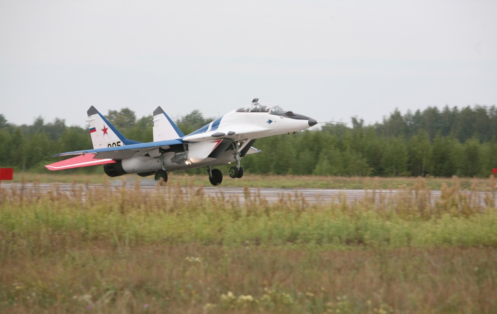DA #6: Space Tourism - Fly to Edge of Space on a MiG-29, experience ...