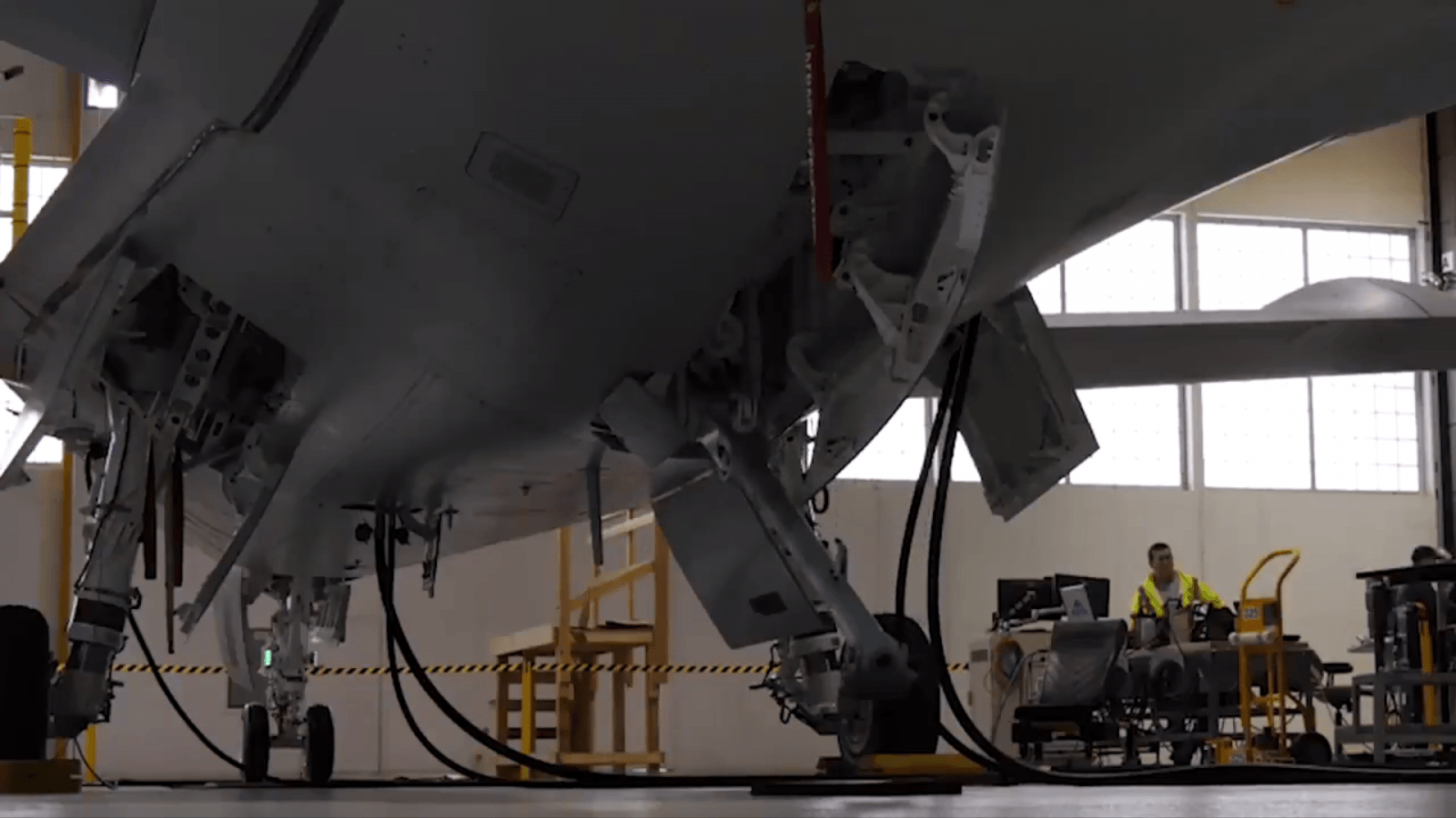 Meet Boeing's concept of MQ-25 Stingray: An Unmanned Carrier-Based Aerial-Refueling System ...