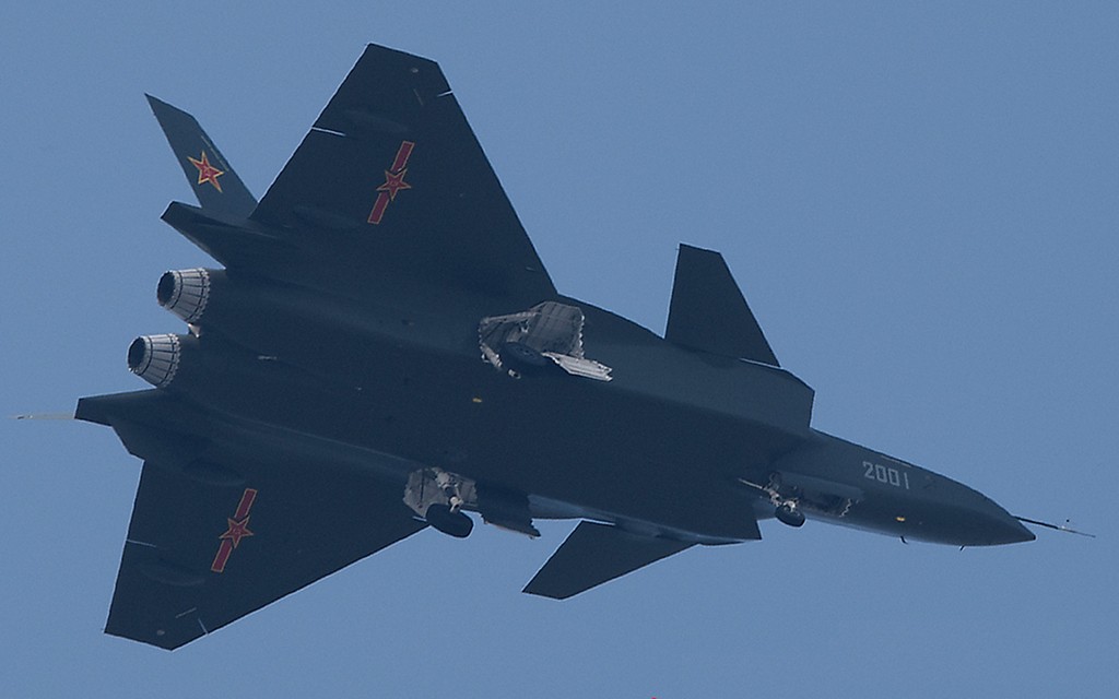 China’s Chengdu J-20 : An Inferior Copy of US Air Force F-35 - Defence ...